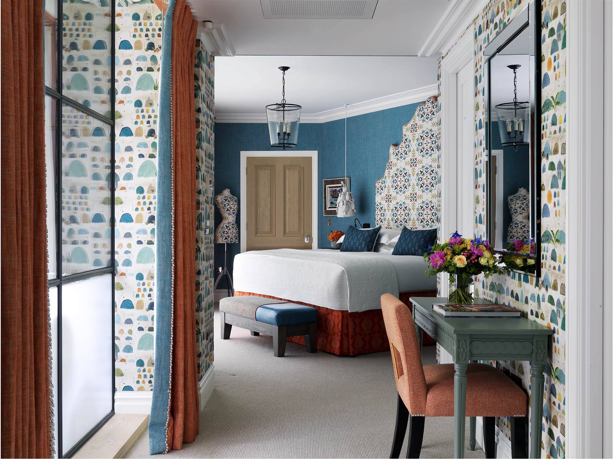 Ham yard hotel store